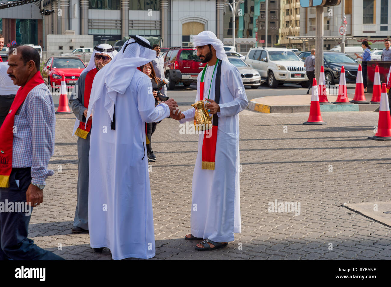 Emirati hi-res stock photography and images - Alamy