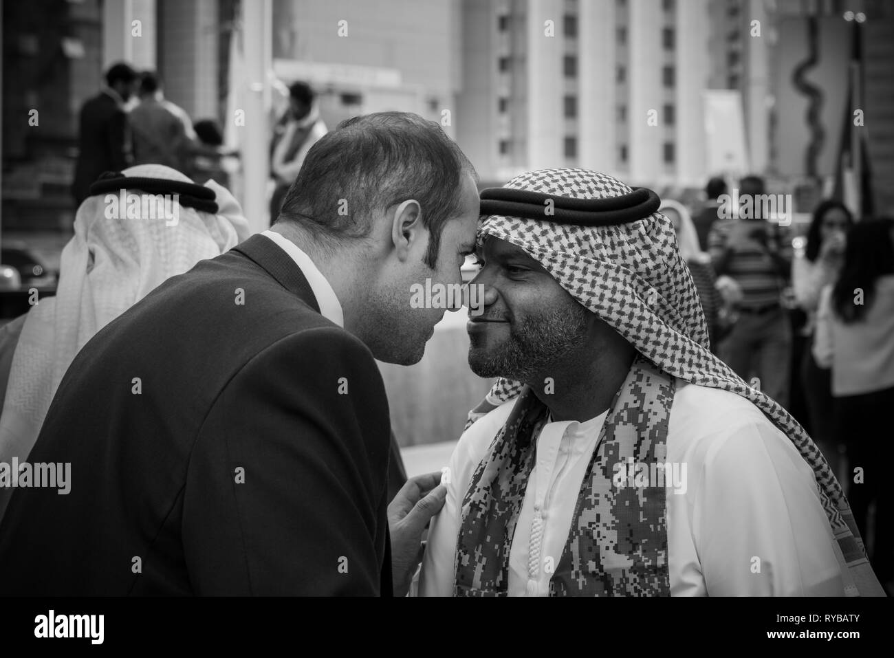 Emirati men greeting hi-res stock photography and images - Alamy