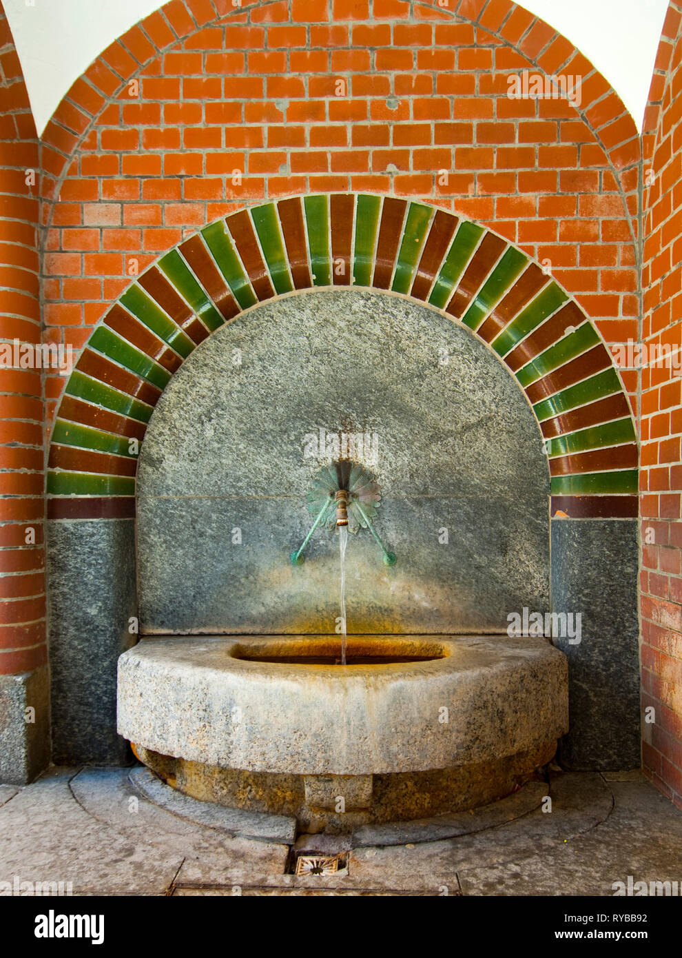 Backerbrunnen Die Altstadtkneipe Wiesbaden