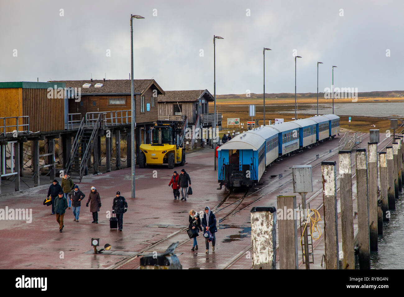 Ostfriesland, island Wangerooge, ferry port, island railway, brings the ...
