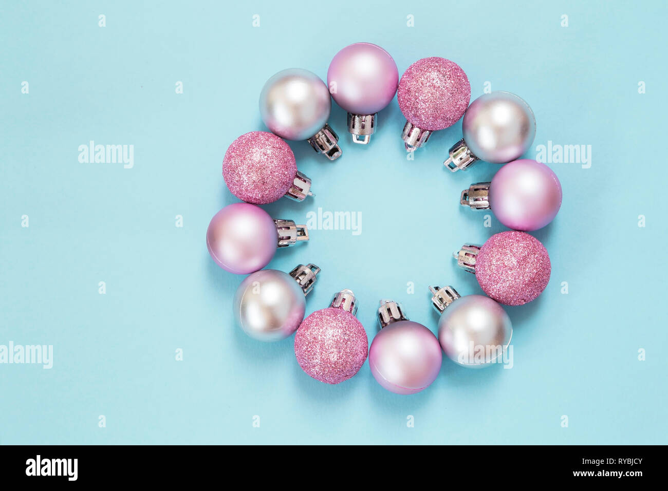Jingle balls hi-res stock photography and images - Alamy