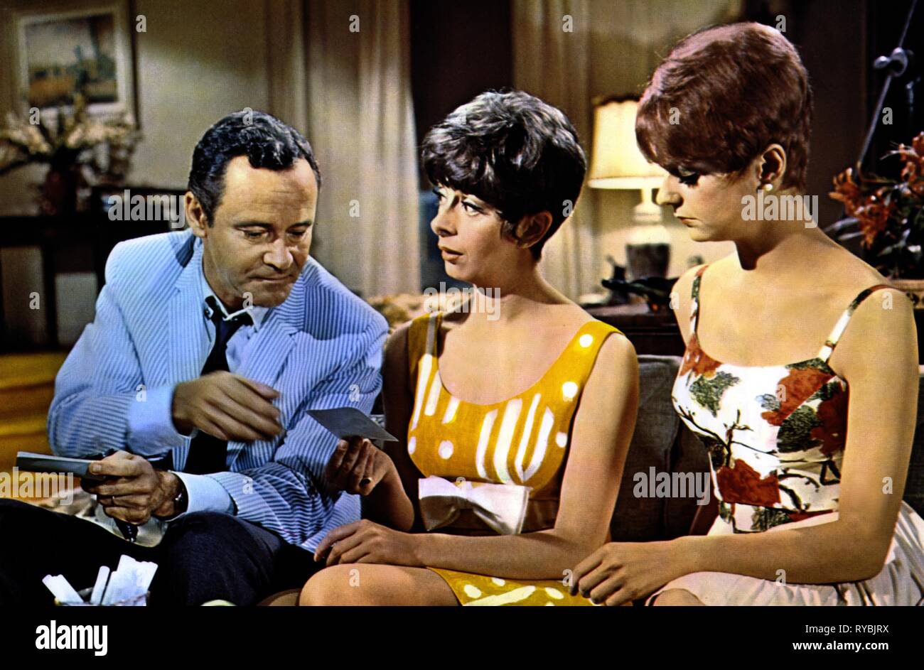 JACK LEMMON, MONICA EVANS, CAROLE SHELLEY, THE ODD COUPLE, 1968 Stock ...