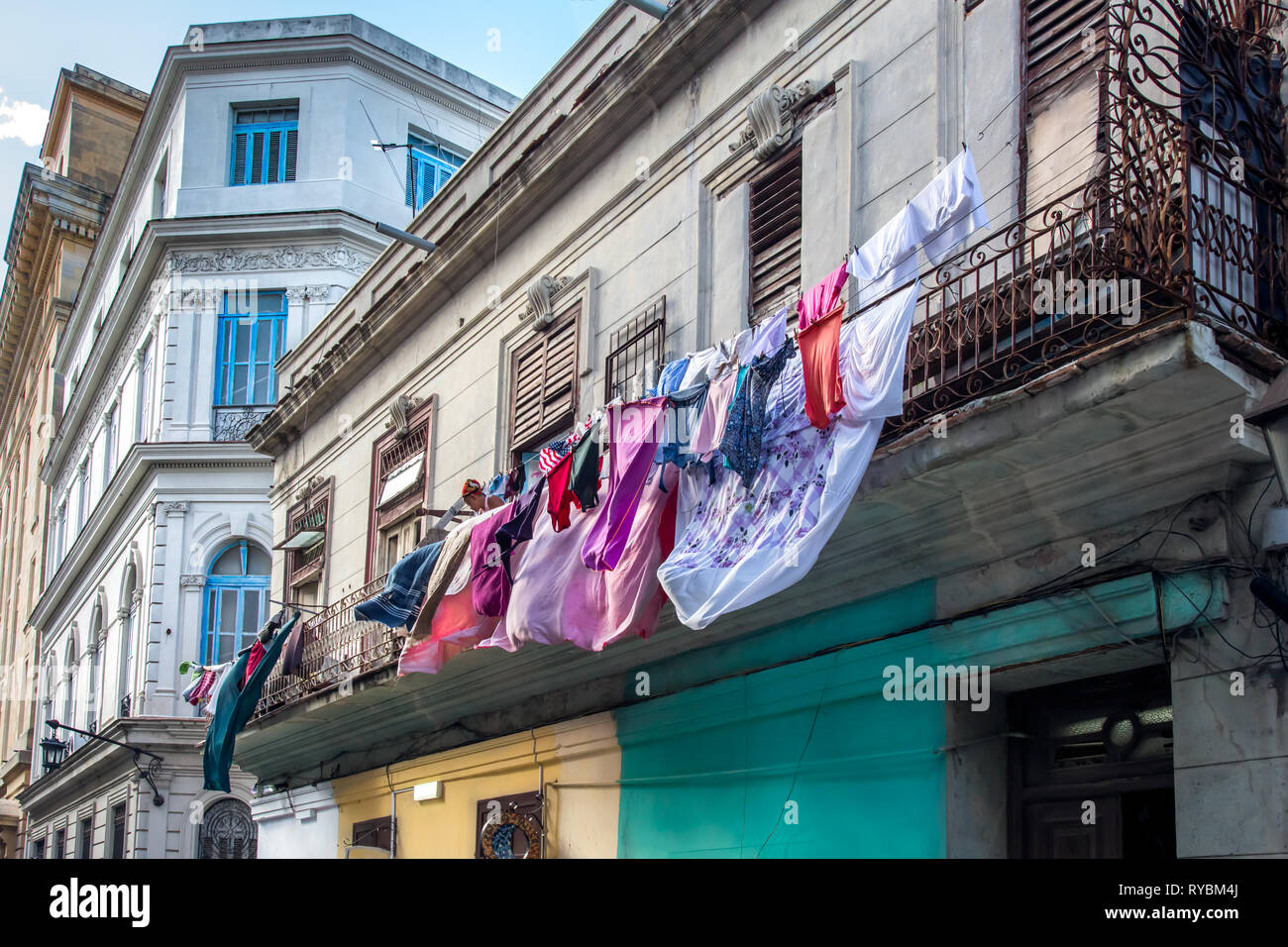 Buildings in Old Havana, Cuba Stock Photo - Alamy