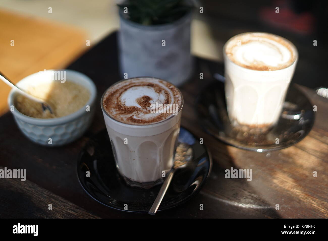Cafe sugar hi-res stock photography and images - Alamy
