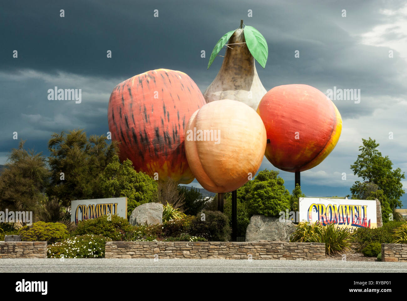 The iconic colourful giant fruit, a symbol of Cromwell, Otago, New ...