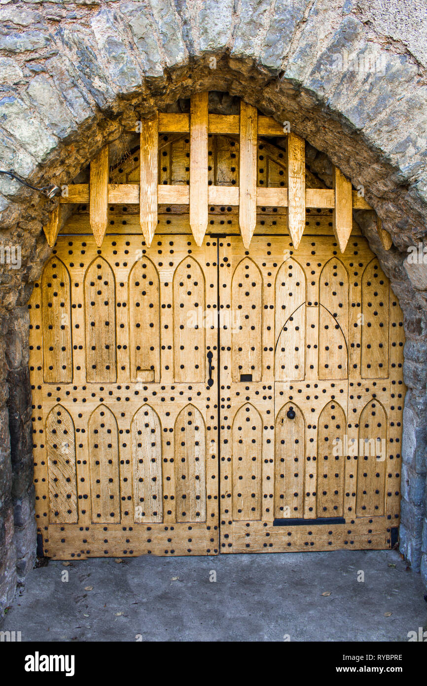 Beautiful gate hi-res stock photography and images - Alamy