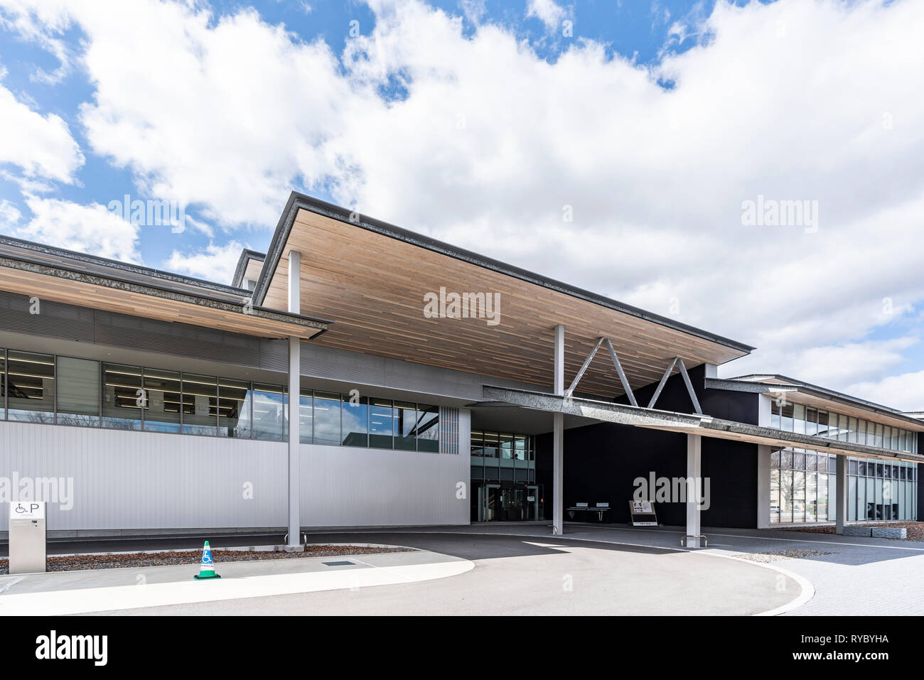 Institute of japanese culture hi-res stock photography and images - Alamy