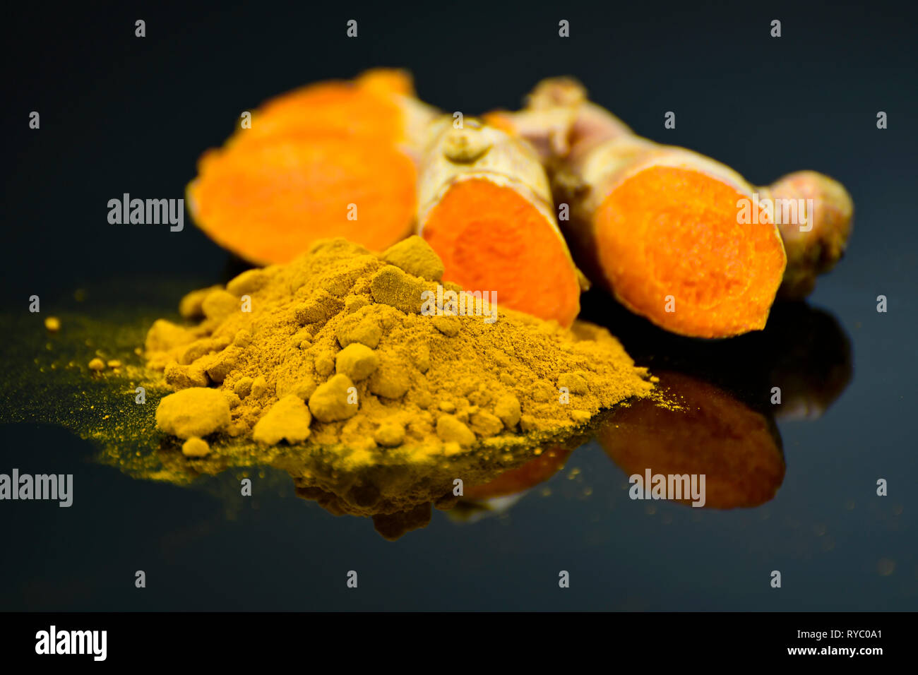 Turmeric (Curcuma longa L.) root and turmeric powder for alternative ...