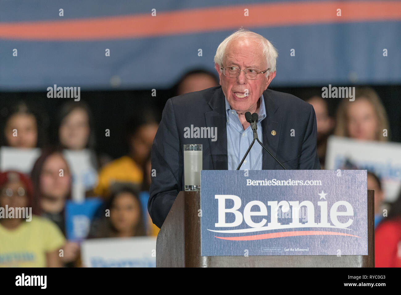 Iowa City, Iowa, USA. 8th March, 2019. Vermont Senator Bernie Sanders ...