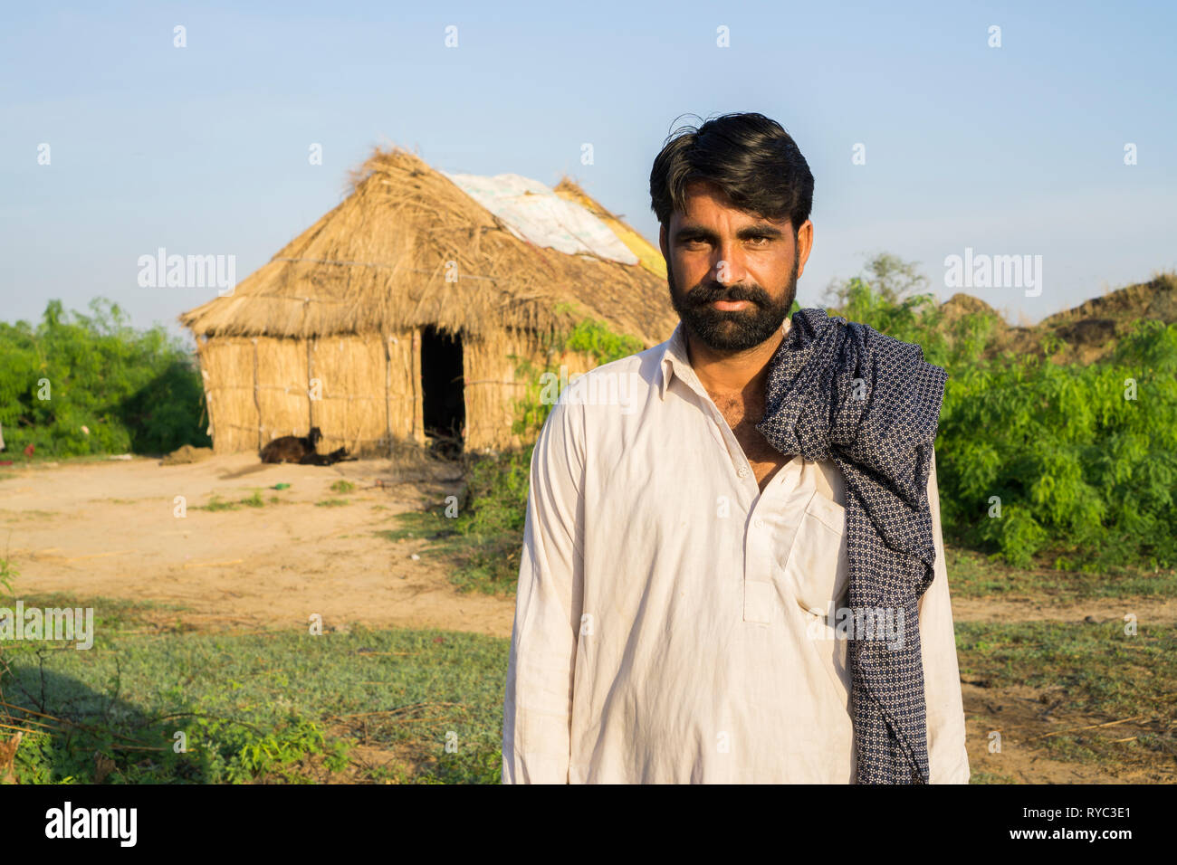 Pakistan pakistani men portrait hi-res stock photography and images - Alamy