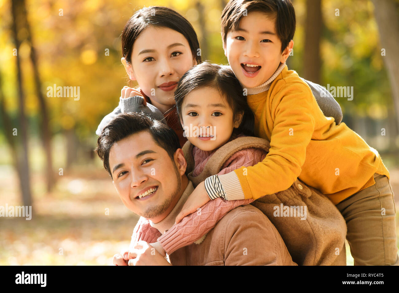 A happy family Stock Photo - Alamy