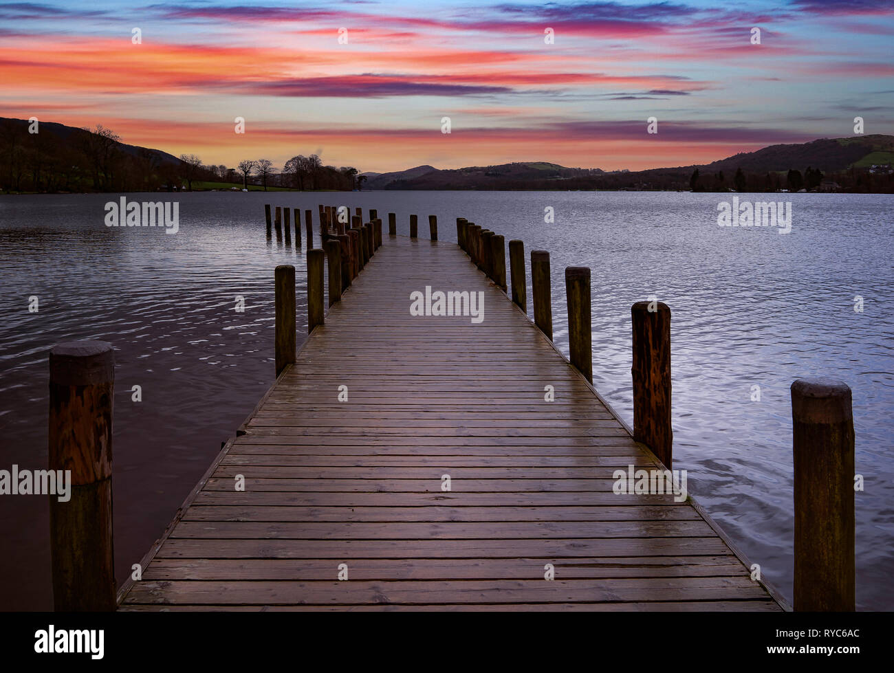 Bluebird coniston hi-res stock photography and images - Alamy