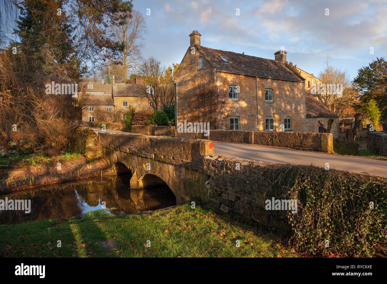 Naunton hi-res stock photography and images - Alamy