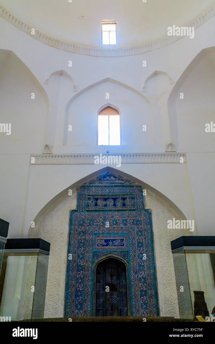 Madrasa complex hi-res stock photography and images - Alamy