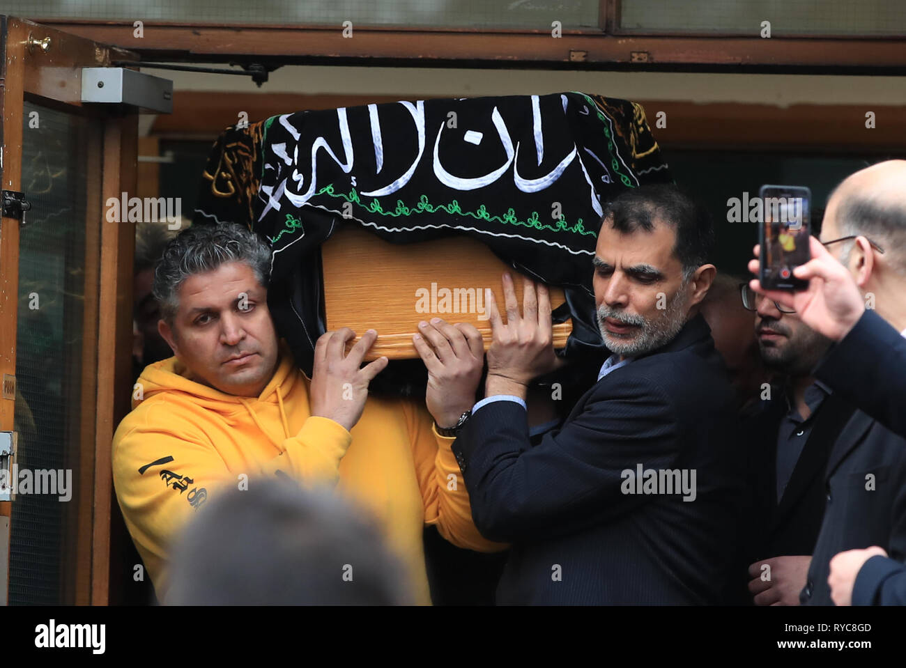 The coffin 17 year old yousef makki hi-res stock photography and images ...
