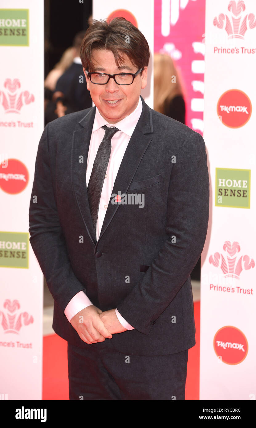 Michael Mcintyre High Resolution Stock Photography and Images - Alamy