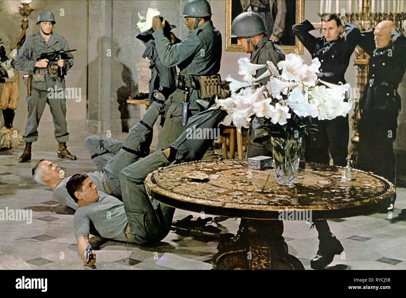 LEE MARVIN, CHARLES BRONSON, THE DIRTY DOZEN, 1967 Stock Photo - Alamy