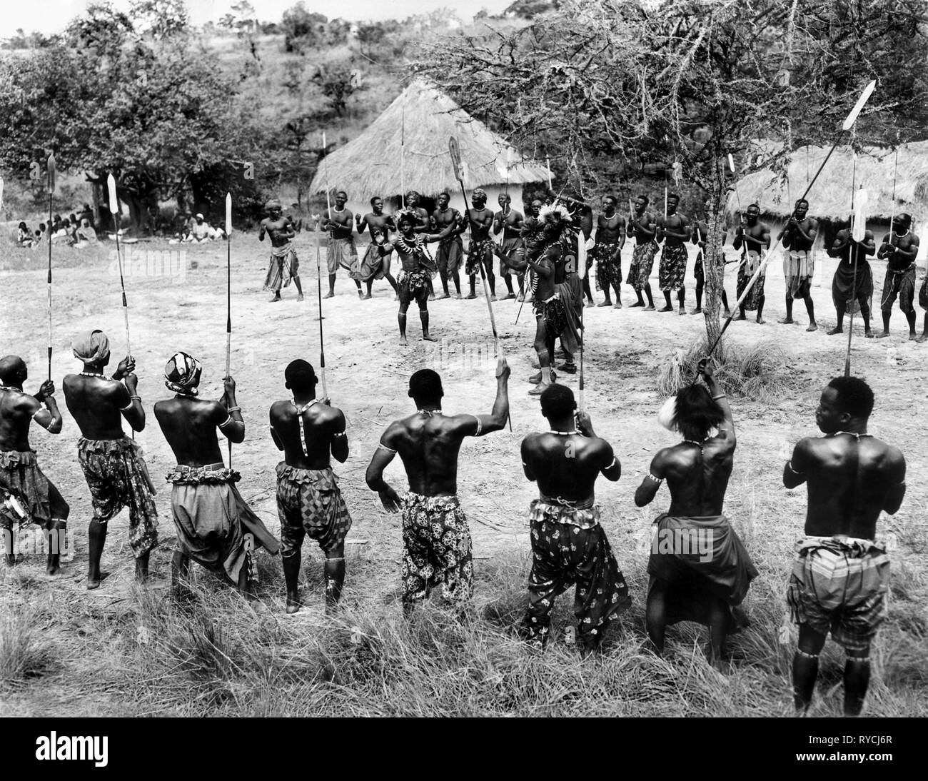 AFRICAN TRIBE, MOGAMBO, 1953 Stock Photo - Alamy