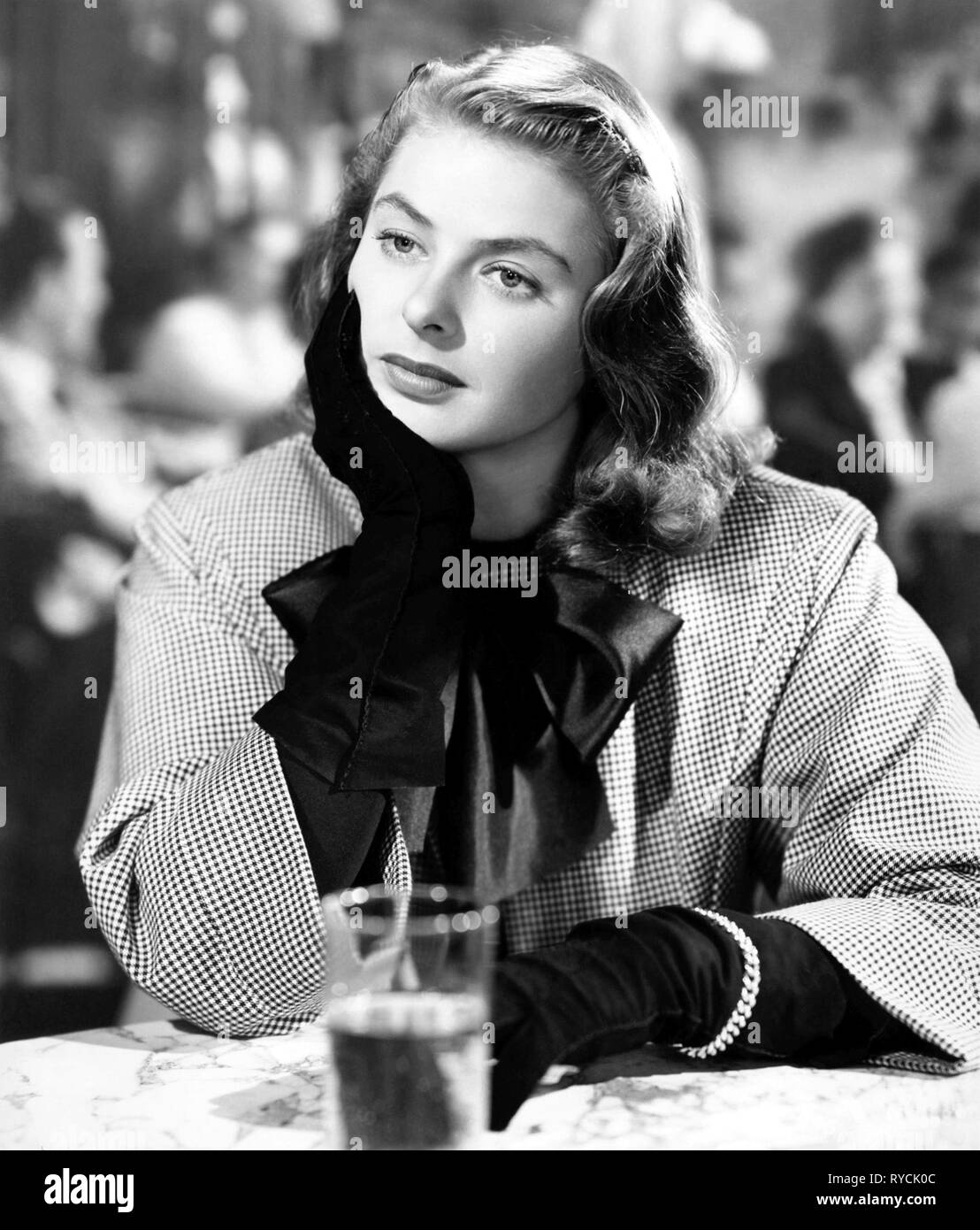 Ingrid bergman portrait hi-res stock photography and images - Alamy