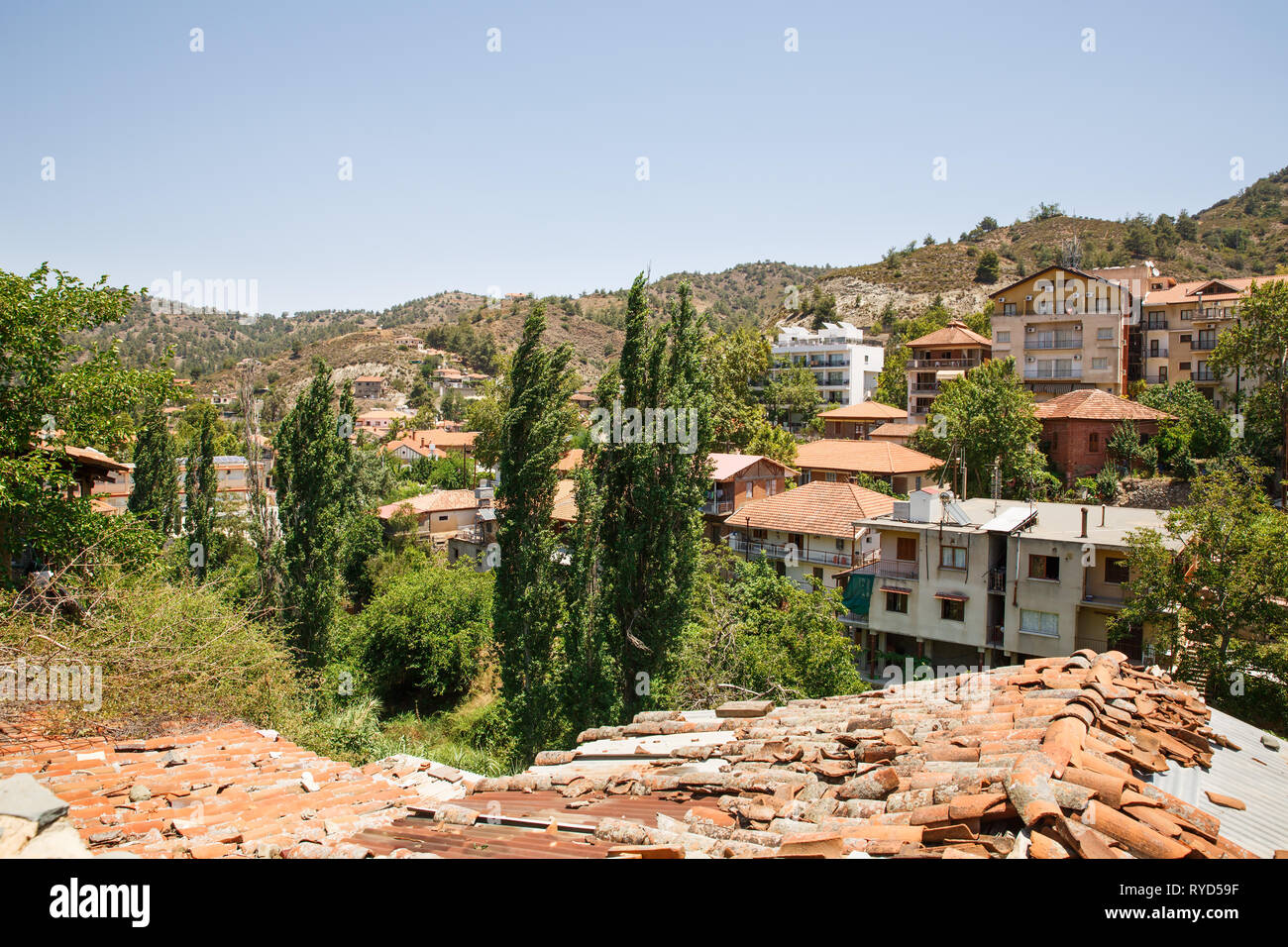 Old and new houses in Kakopetria village, Cyprus Stock Photo - Alamy