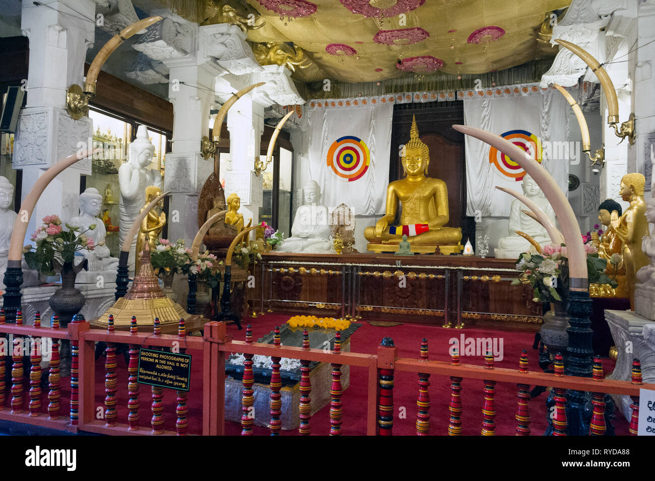 The Temple Of The Sacred Tooth Relic Marks 2600 Years Of Buddhism Stock ...