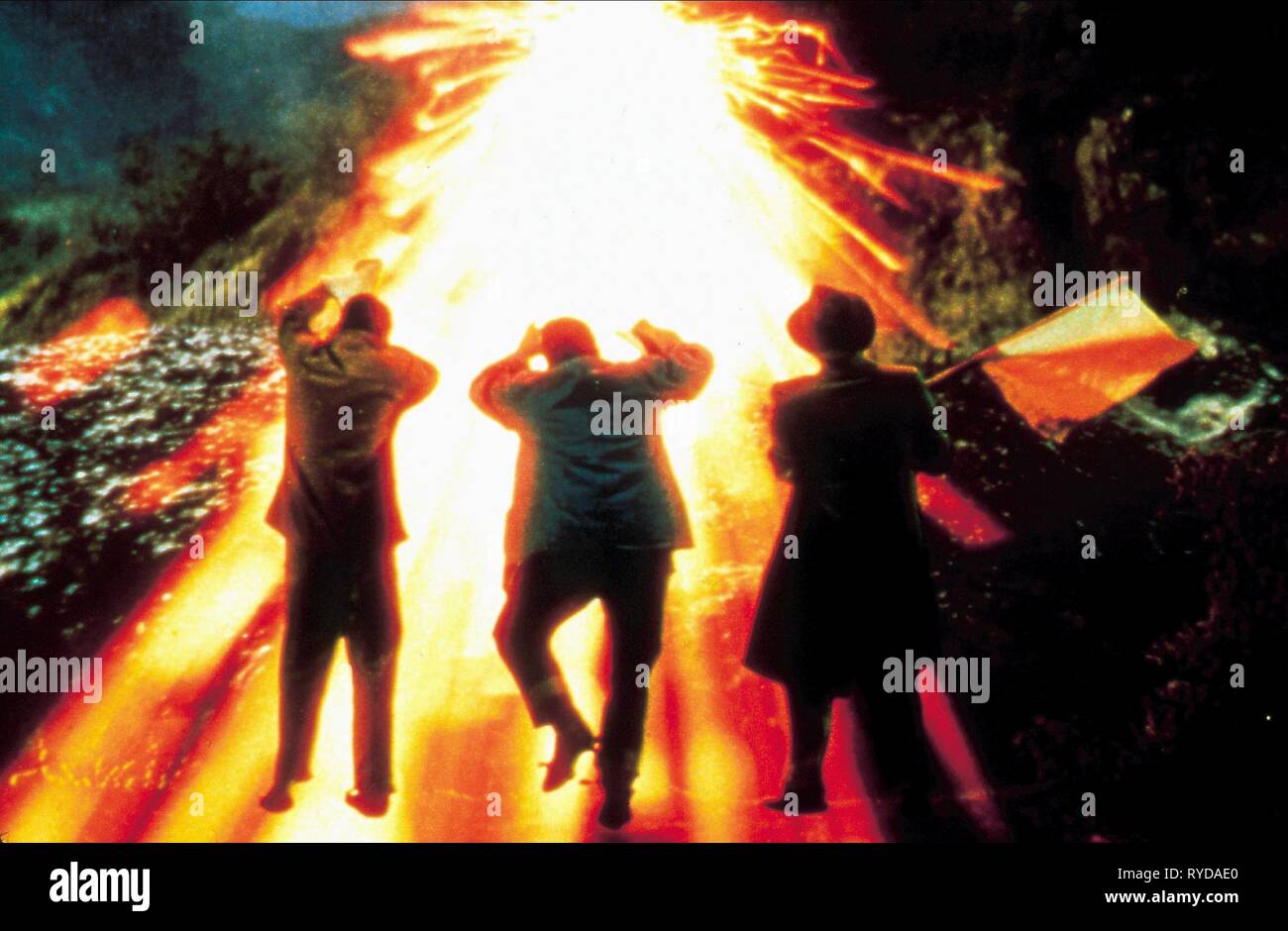 EXPOLSION SCENE, THE WAR OF THE WORLDS, 1953 Stock Photo - Alamy