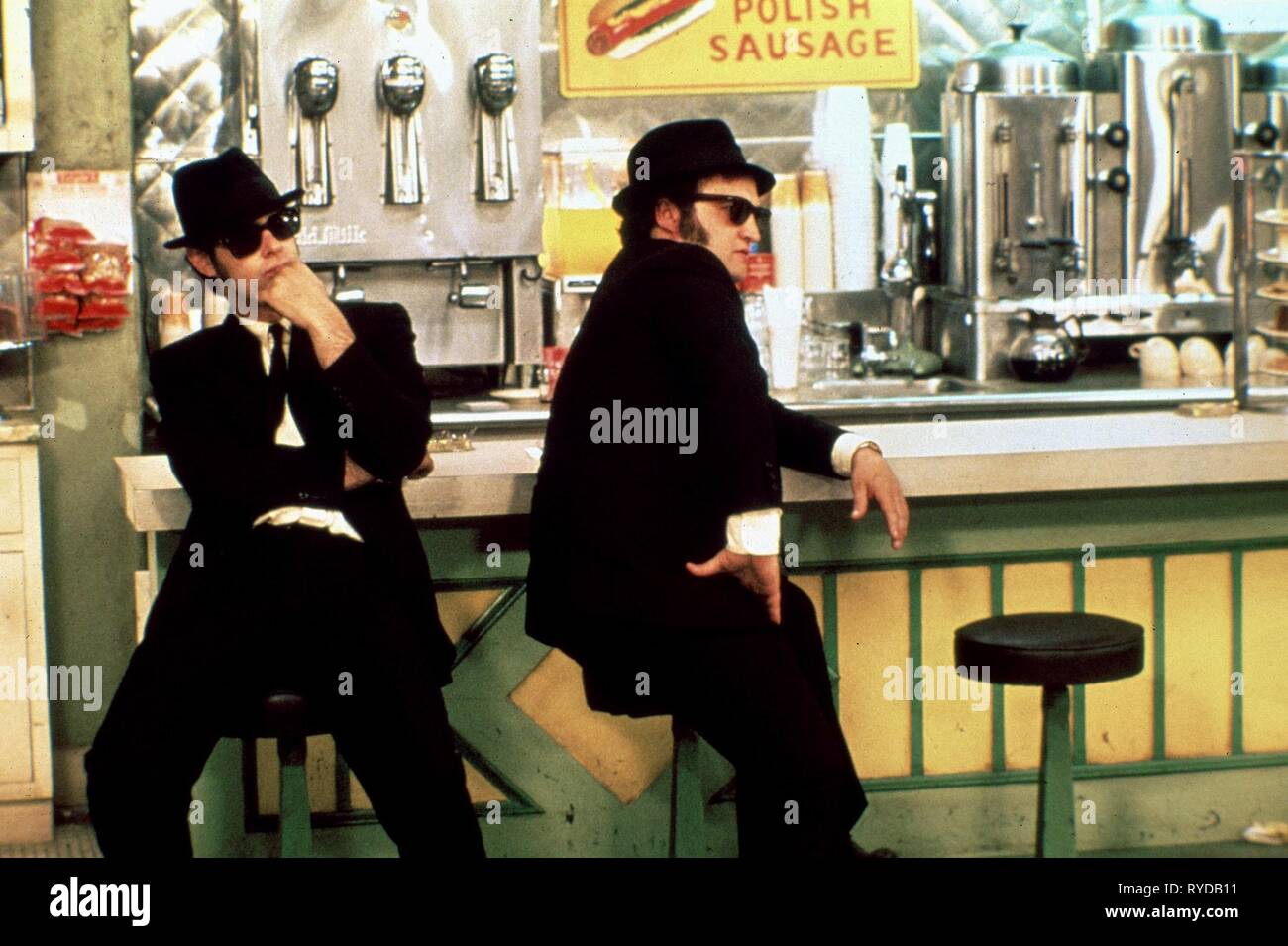 DAN AYKROYD, JOHN BELUSHI, THE BLUES BROTHERS, 1980 Stock Photo - Alamy