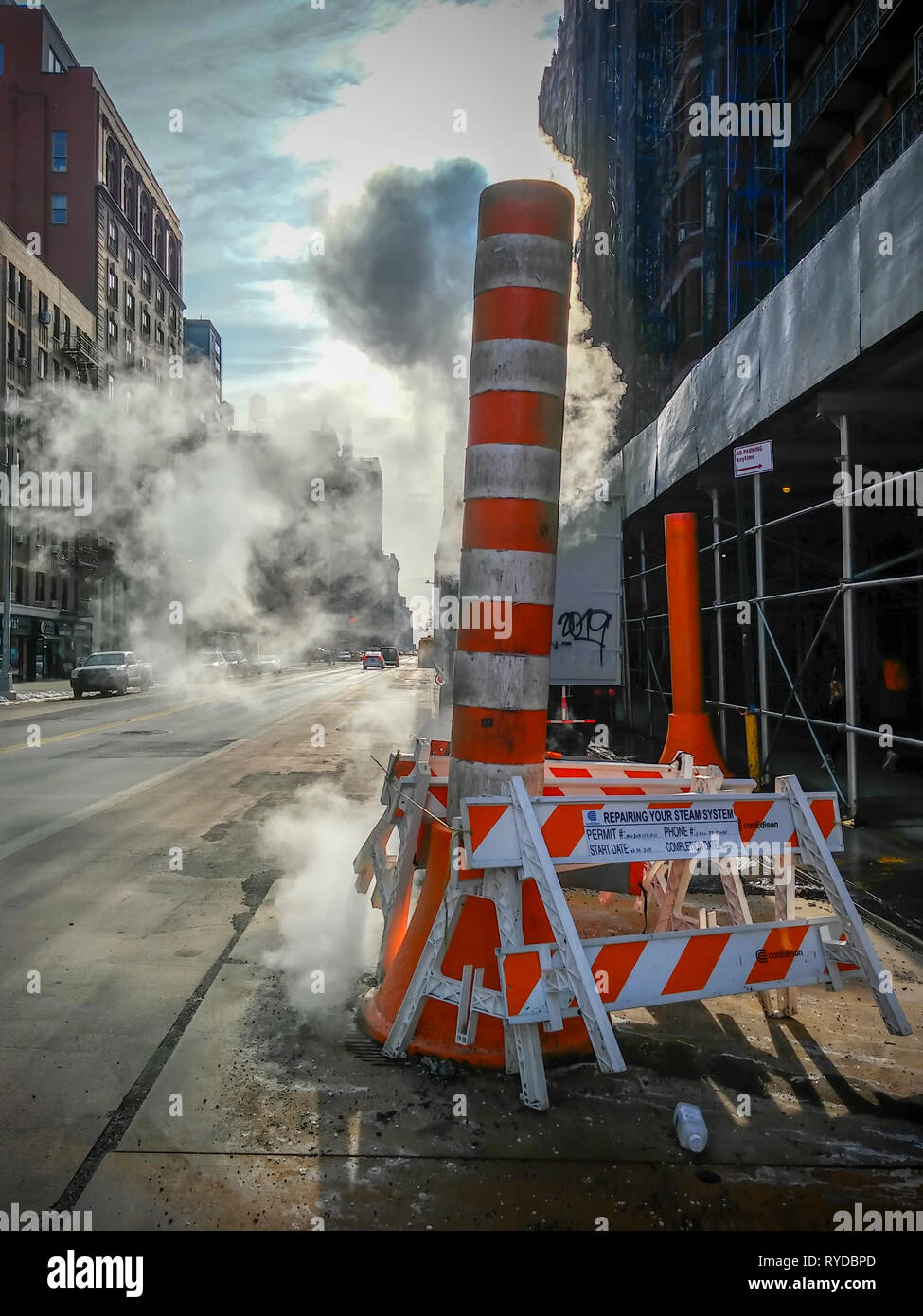 Con Edison venting excess steam in the Chelsea neighborhood of New York ...