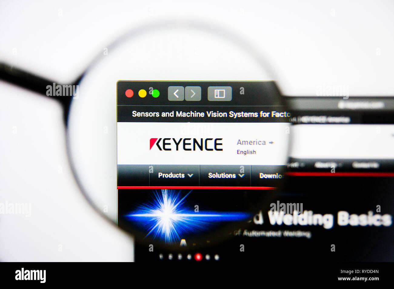 Los Angeles, California, USA - 25 January 2019: Keyence website ...