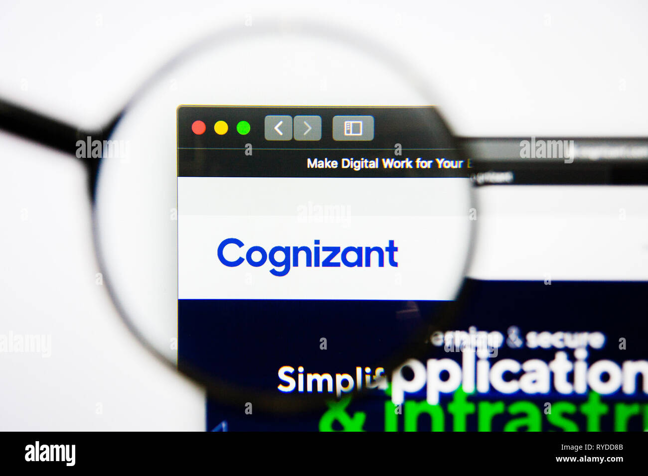 Cognizant logo hi-res stock photography and images - Alamy