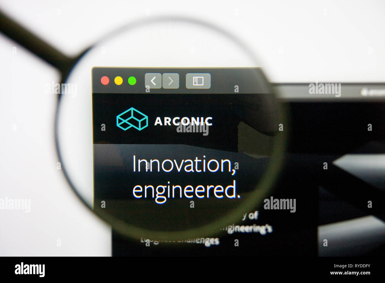 Arconic logo hi-res stock photography and images - Alamy