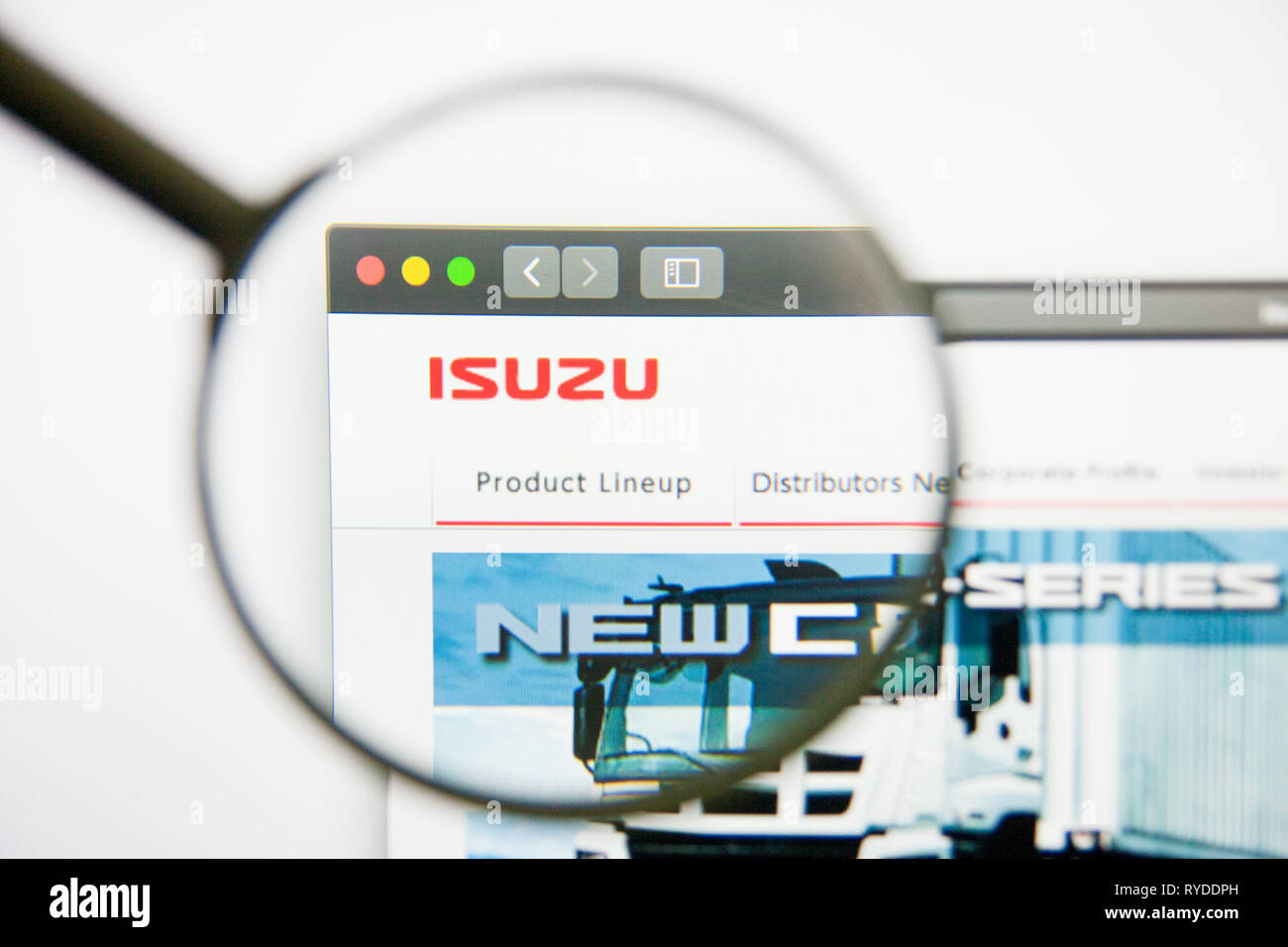 Los Angeles, California, USA - 14 February 2019: Isuzu Motors website ...