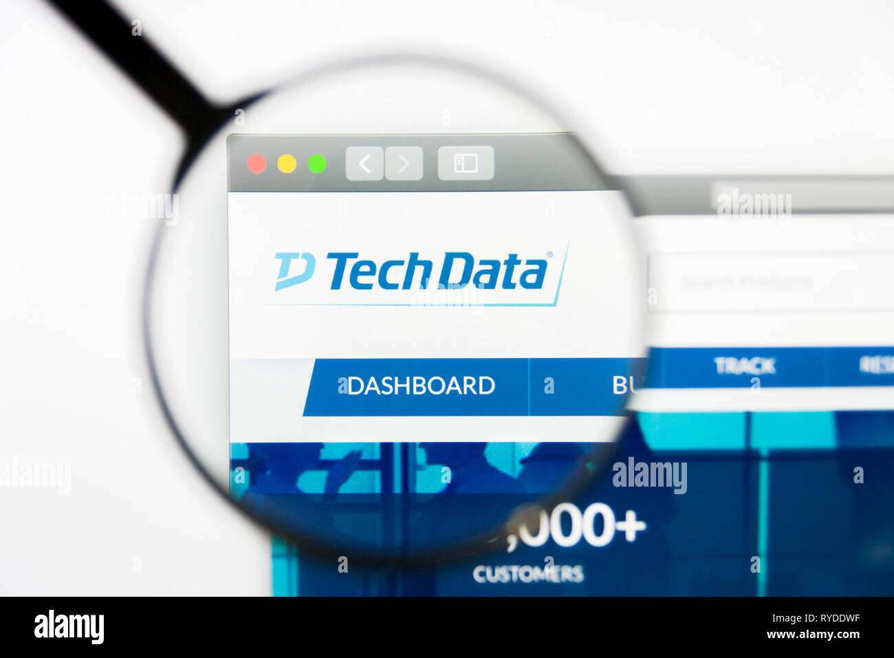 Editorial tech hi-res stock photography and images - Alamy