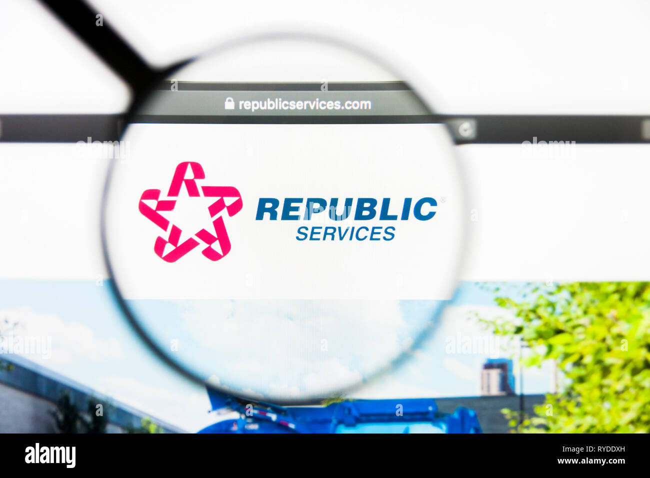 Republic services hi-res stock photography and images - Alamy