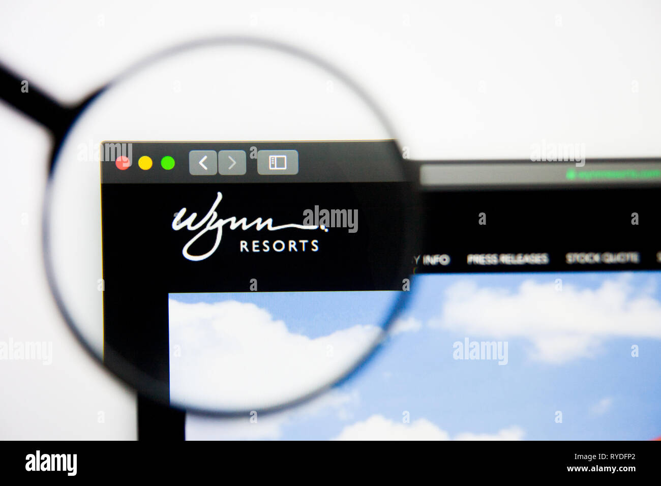 Wynn resorts logo hi-res stock photography and images - Alamy