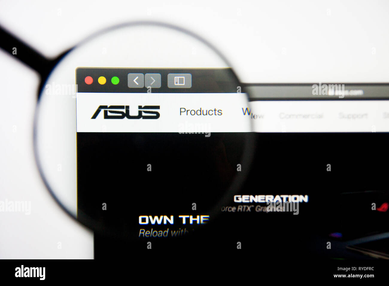 Los Angeles, California, USA - 5 March 2019: Asustek Computer website ...