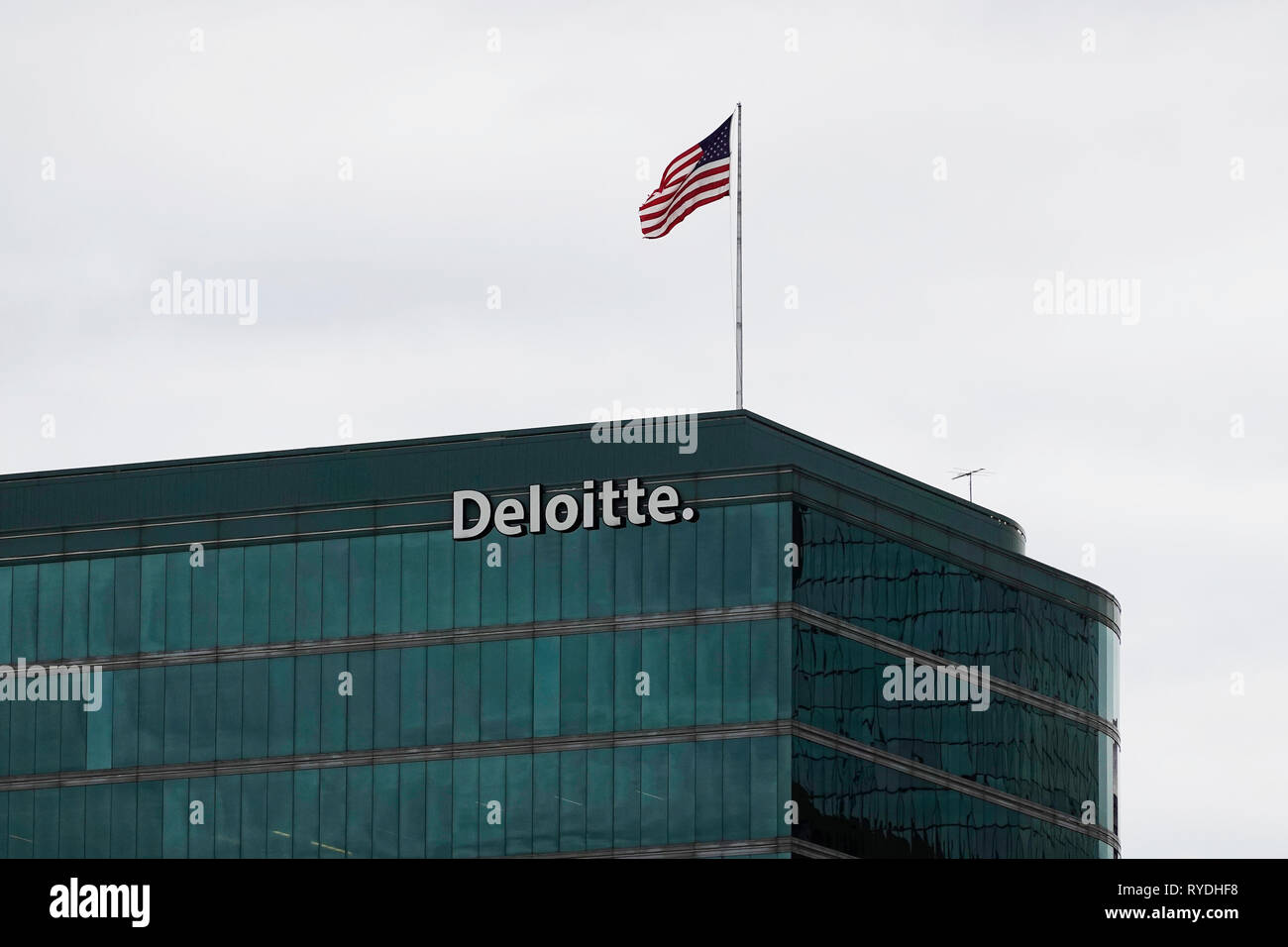 Deloitte building hi-res stock photography and images - Alamy