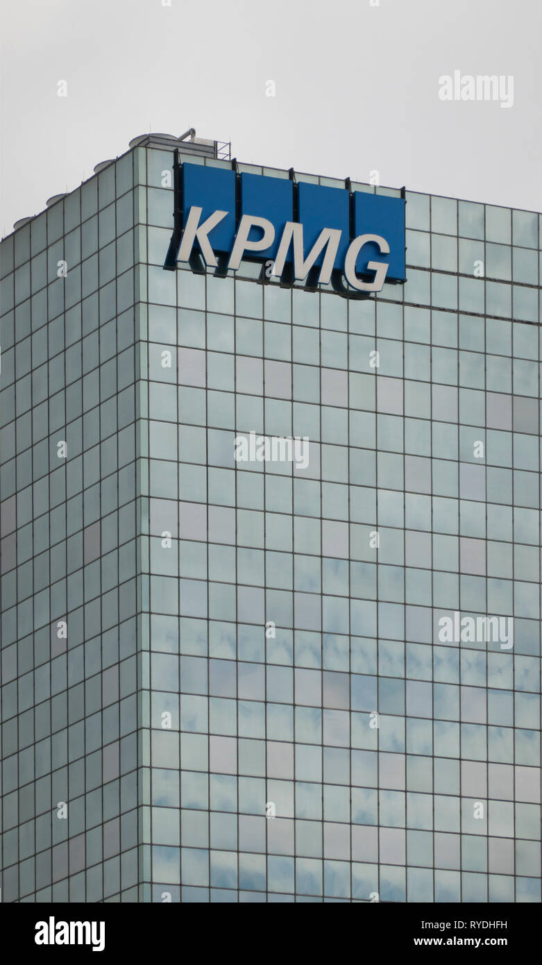 Kpmg office sign logo hi-res stock photography and images - Alamy