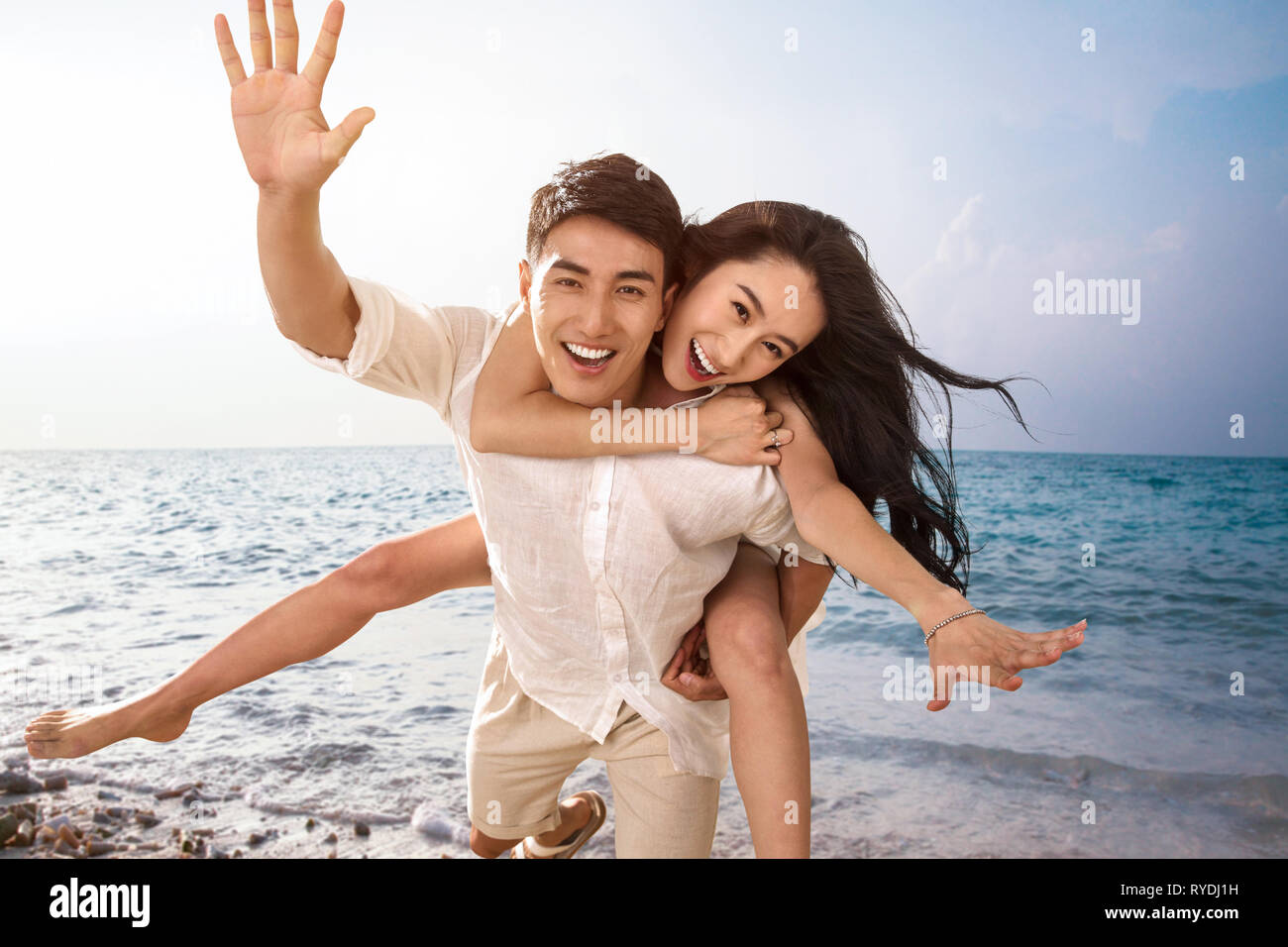 Lovers camera beach hi-res stock photography and images - Alamy