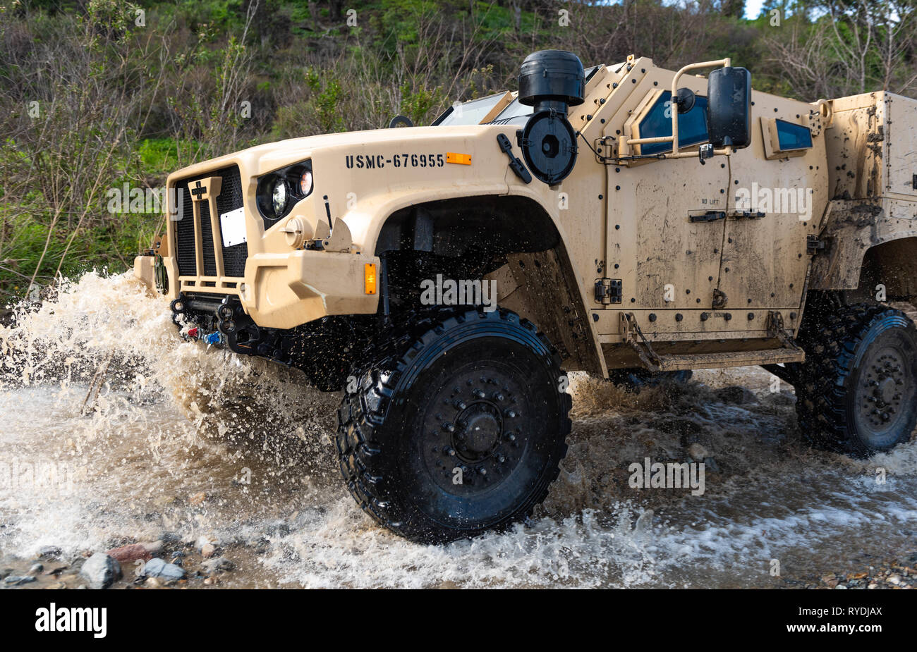 Jltv vehicle hi-res stock photography and images - Alamy
