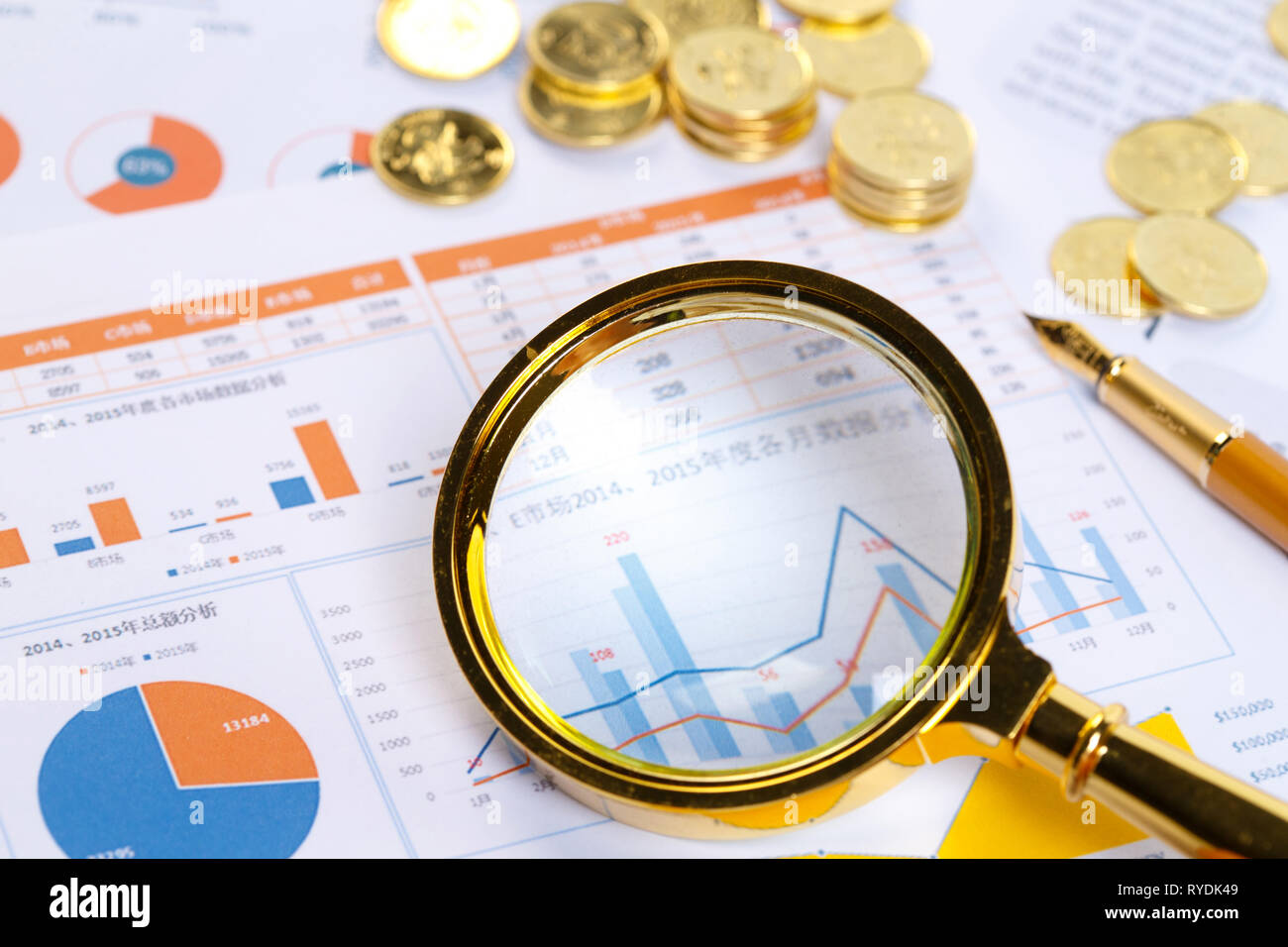 A magnifying glass Stock Photo - Alamy