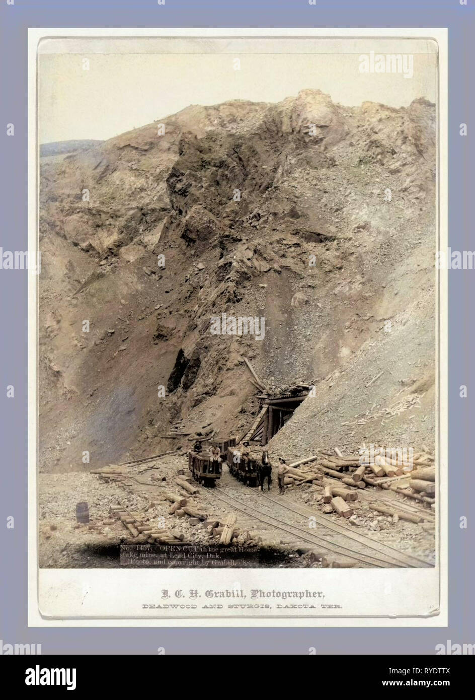 Open cut lead mine hi-res stock photography and images - Alamy