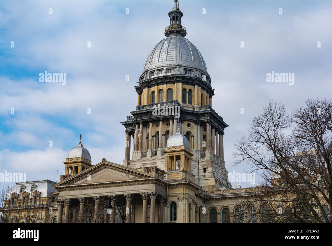 Exterior of the Illinois State Capitol Building. Springfield, Illinois ...