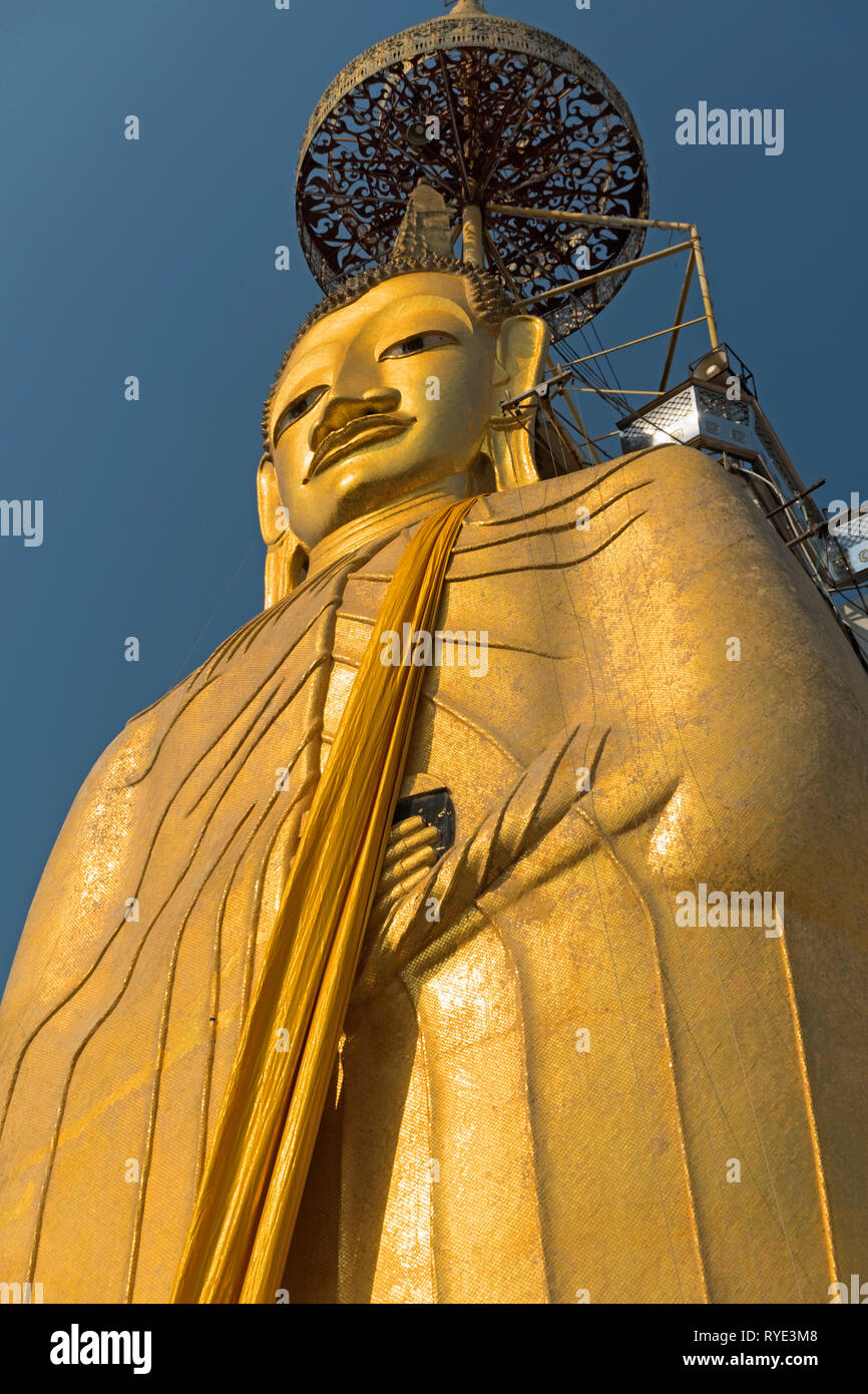 Standing gilded buddha hi-res stock photography and images - Alamy