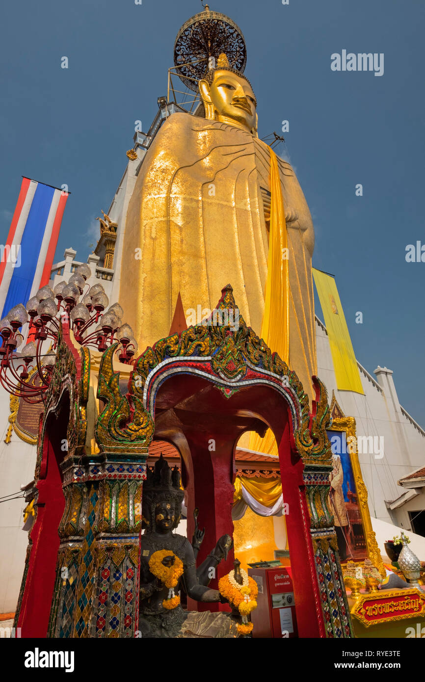 Standing Buddha Wat Indraviharn Bangkok Thailand Stock Photo - Alamy