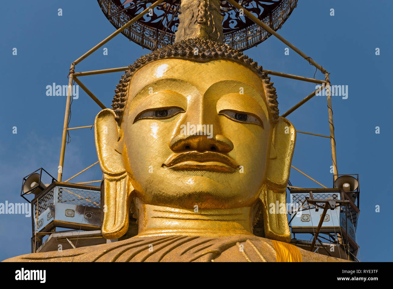 Standing gilded buddha hi-res stock photography and images - Alamy