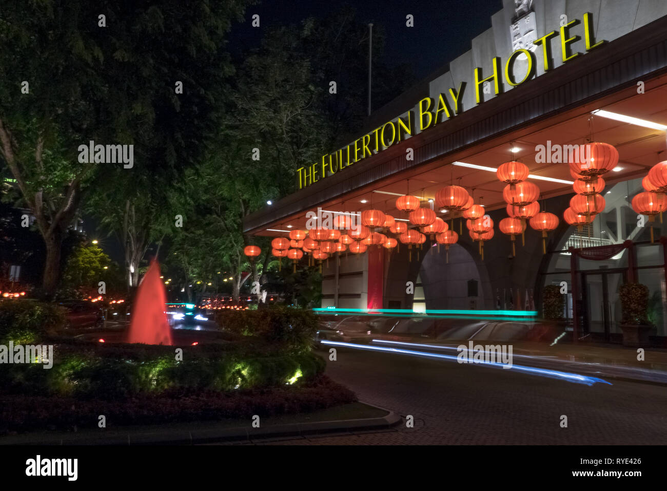 Long driveway hi-res stock photography and images - Alamy