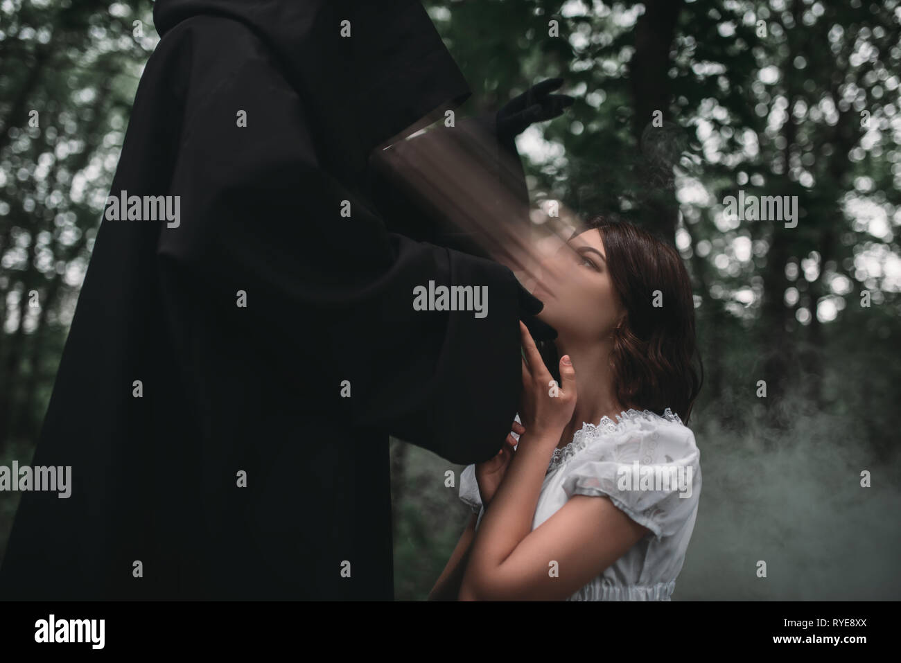 Death and young woman hi-res stock photography and images - Alamy