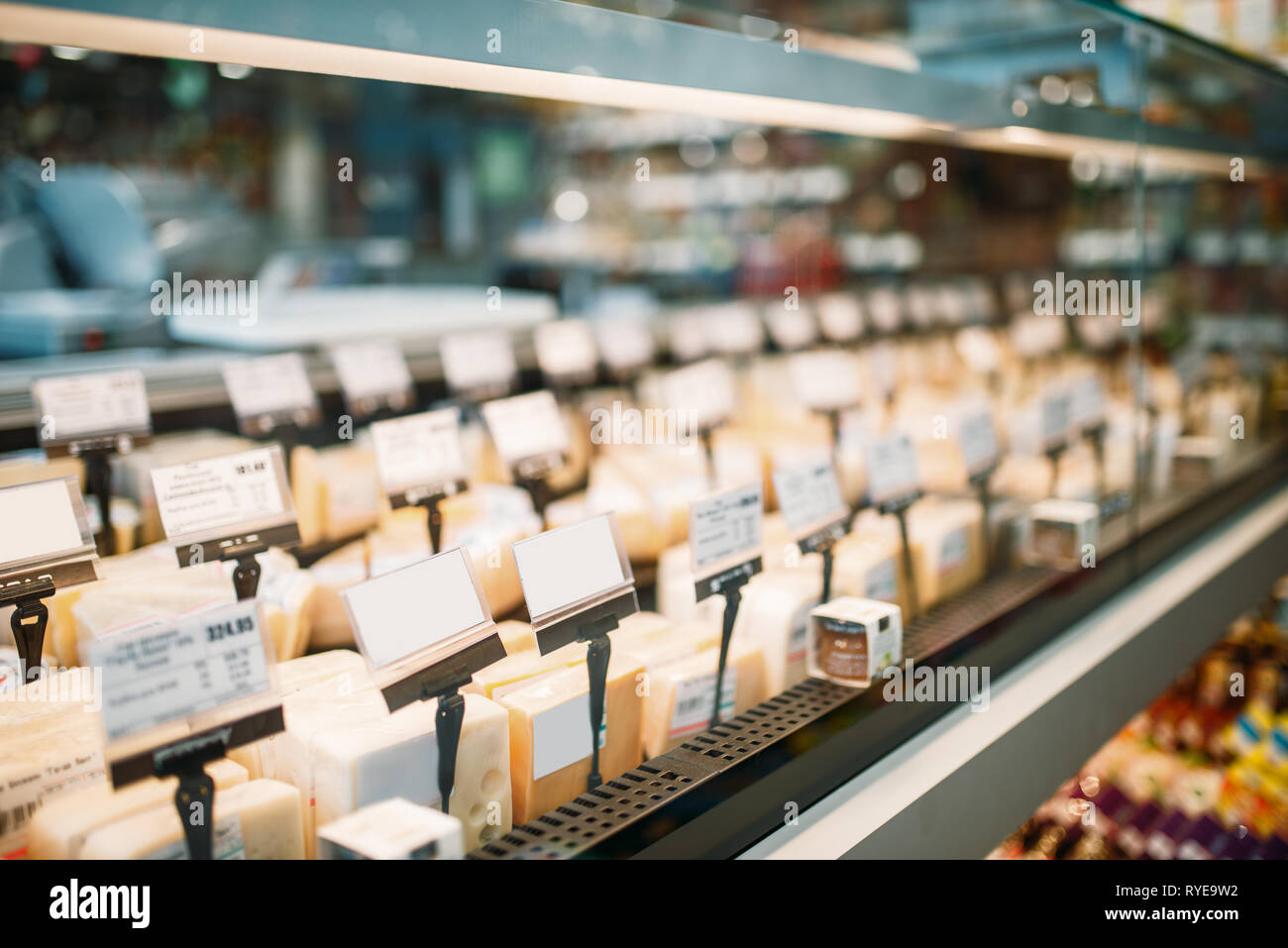 Supermarket cheese display hi-res stock photography and images - Alamy