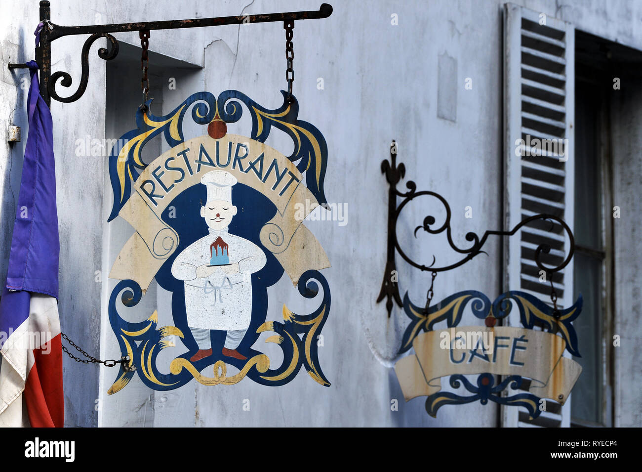 Restaurant Sign - Montmartre - Paris - France Stock Photo - Alamy